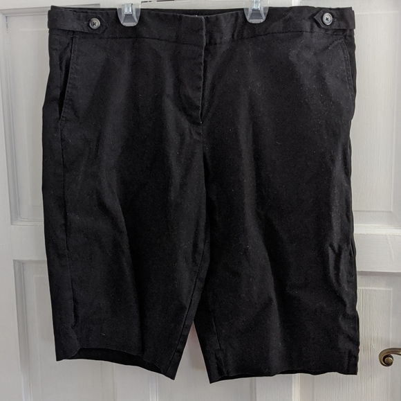 George | Pants & Jumpsuits | George Black Capri Pants | Poshmark